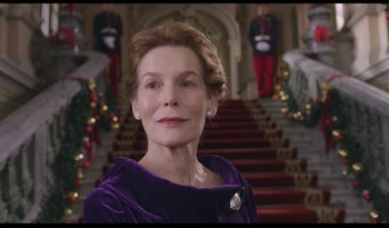 Queen Helena | Netflix Holiday Movie Universe Wiki | Fandom