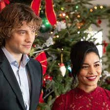 Brooke Winters | Netflix Holiday Movie Universe Wiki | Fandom