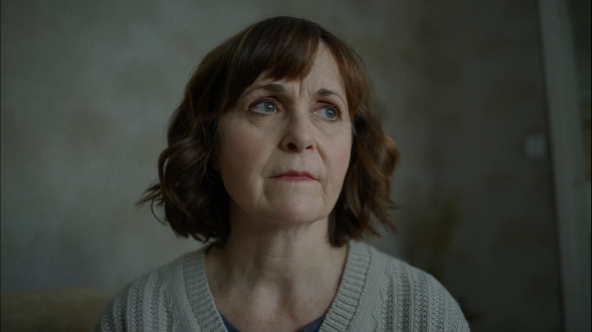 Elle Dunn | Netflix Wiki | Fandom