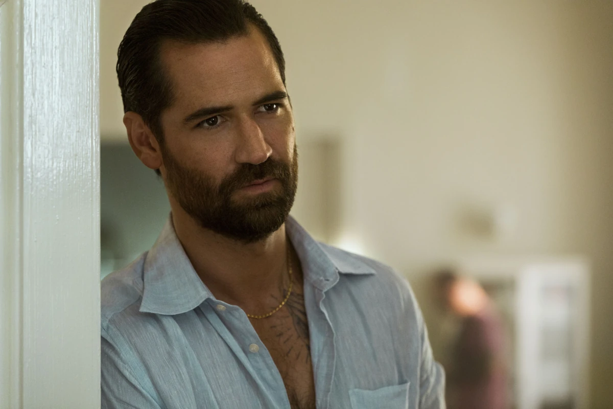 Three (6 Underground) | Netflix Wiki | Fandom