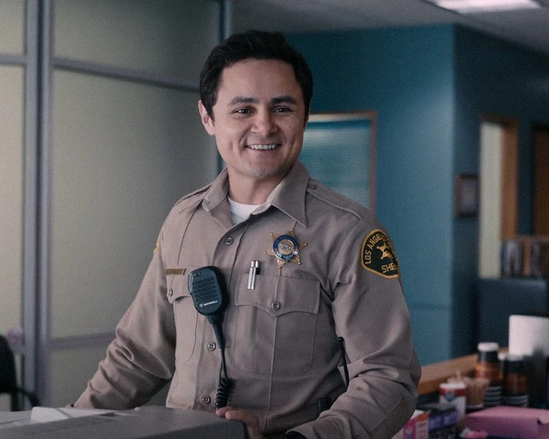 Officer Jones | Netflix Wiki | Fandom