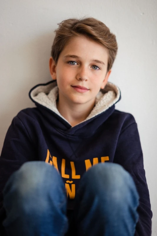 Max Sampietro | Netflix Wiki | Fandom