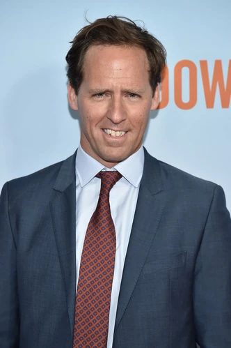 Nat Faxon | Netflix Wiki | Fandom