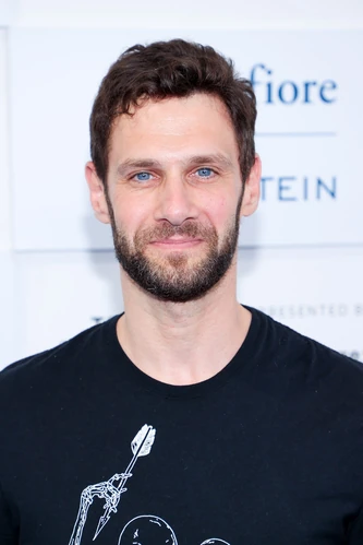 Justin Bartha | Netflix Wiki | Fandom