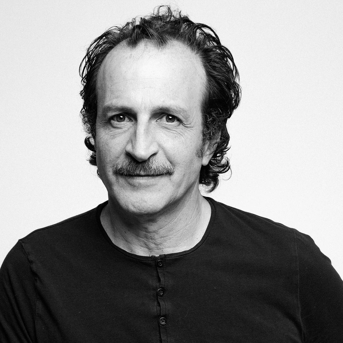 Daniel Giménez Cacho | Netflix Wiki | Fandom