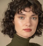 Léa Bonneau | Netflix Wiki | Fandom