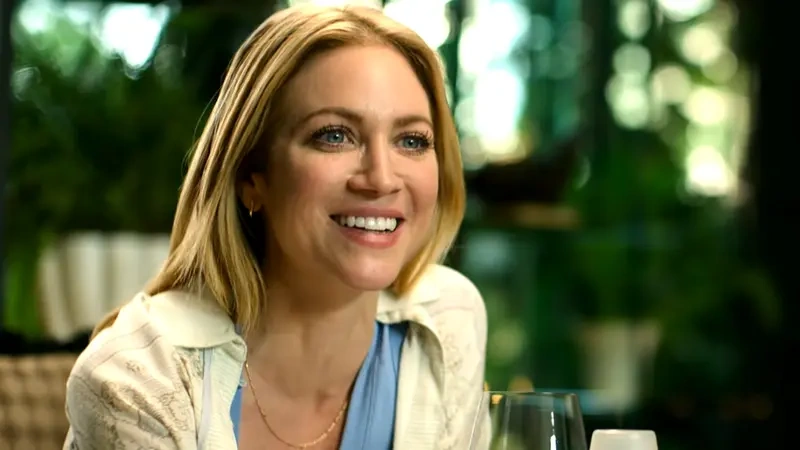 Alice | Netflix Wiki | Fandom