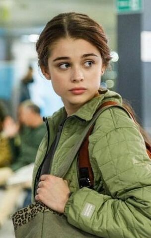 Gabi Rey Gómez-Fajardo | Netflix Wiki | Fandom