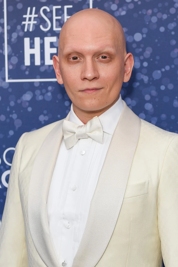 Anthony Carrigan | Netflix Wiki | Fandom