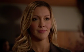 Laurel Lance (Earth-AU) | New Arrowverse Wiki | Fandom