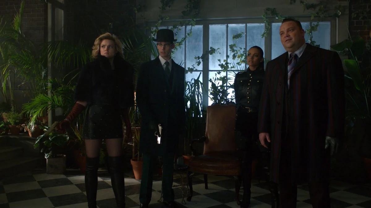 Kean crime family | New Arrowverse Wiki | Fandom