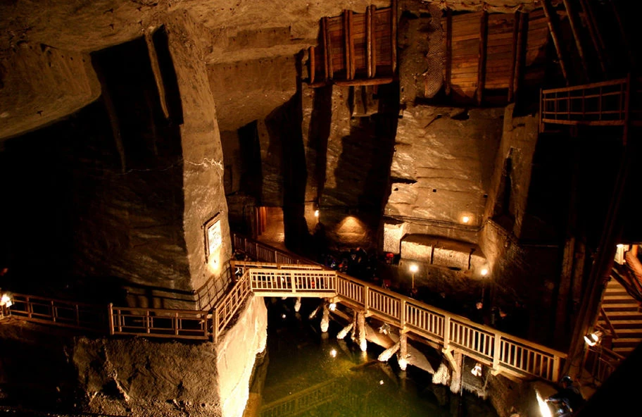 The Cove | New Babylon: New World of Darkness Wiki | Fandom