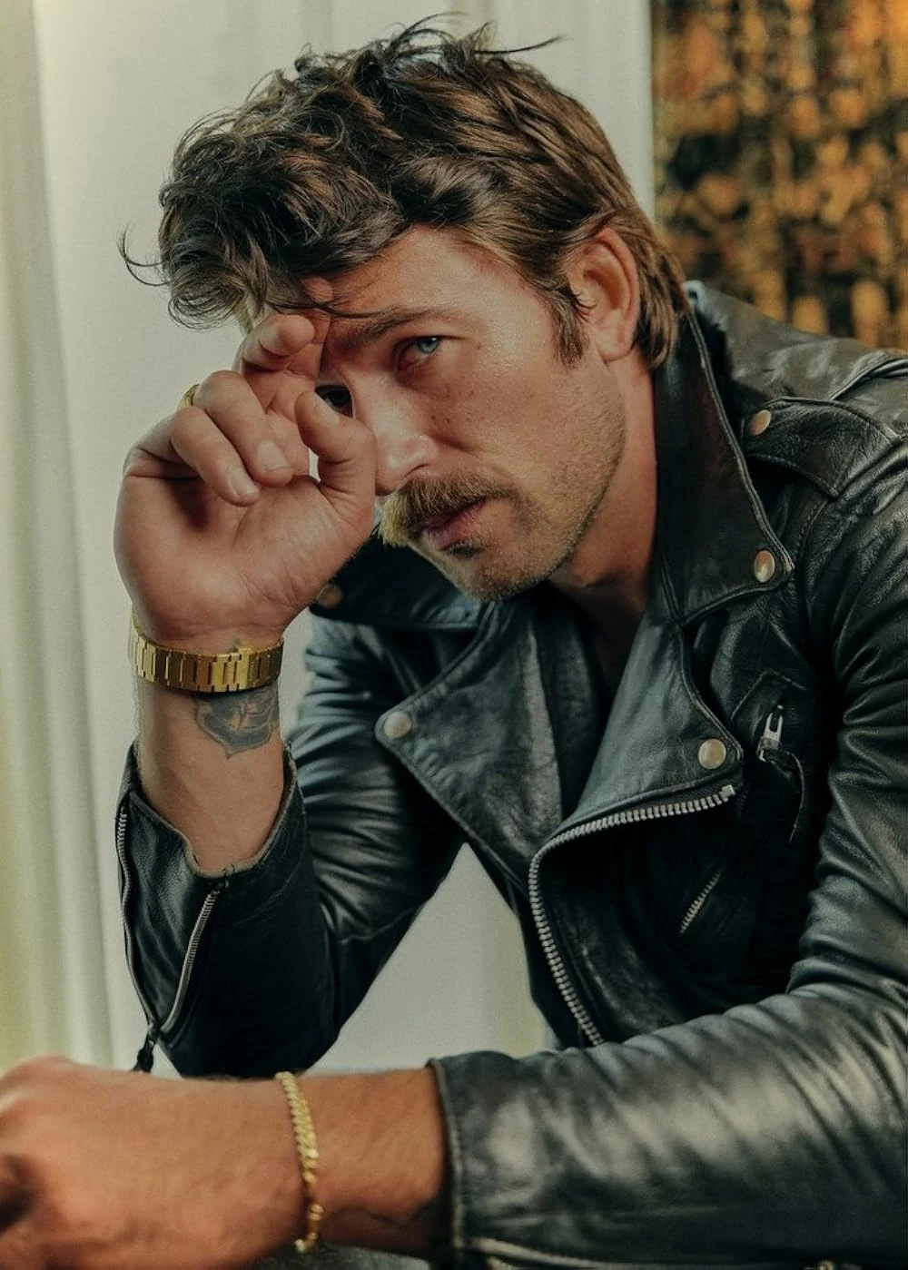 Brandon Sklenar | New Girl Wiki | Fandom