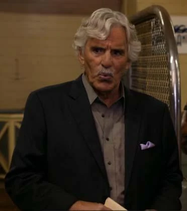 Walt Miller | New Girl Wiki | Fandom