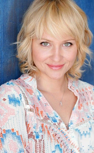 Danna Brady | New Girl Wiki | Fandom