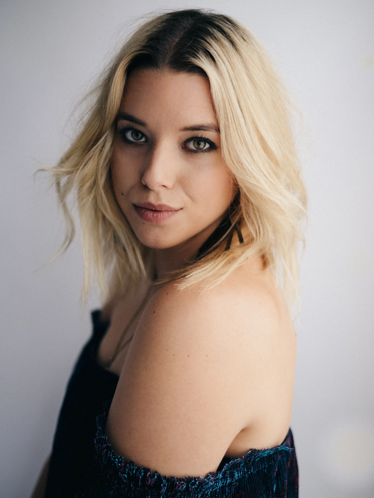 Carlie Casey | New Girl Wiki | Fandom