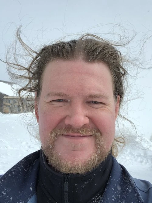 Nathan Hale (Author) | Nathan Hale Hazardous Tales Wiki | Fandom