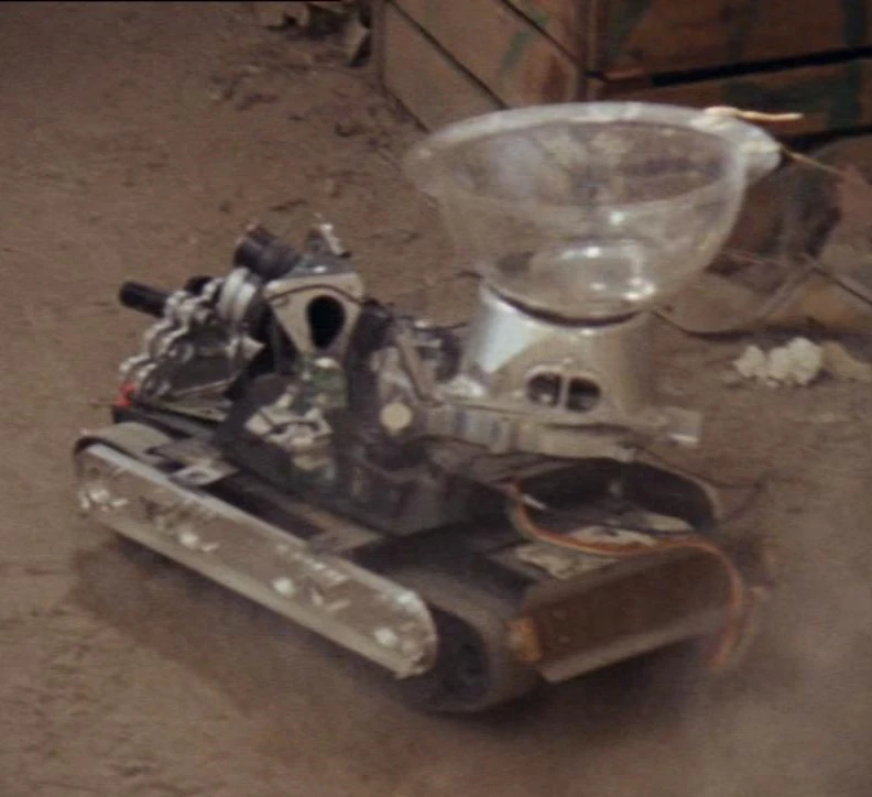 Rover de Connor Temple | Wiki Nick Cutter et les Portes du Temps | Fandom