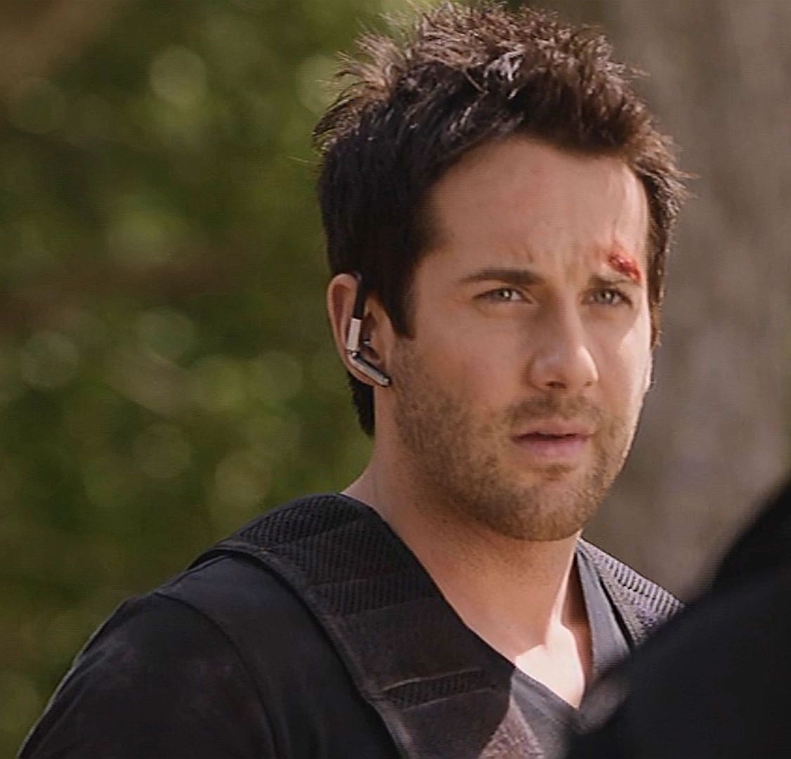 Evan Cross | Wiki Nick Cutter et les Portes du Temps | Fandom