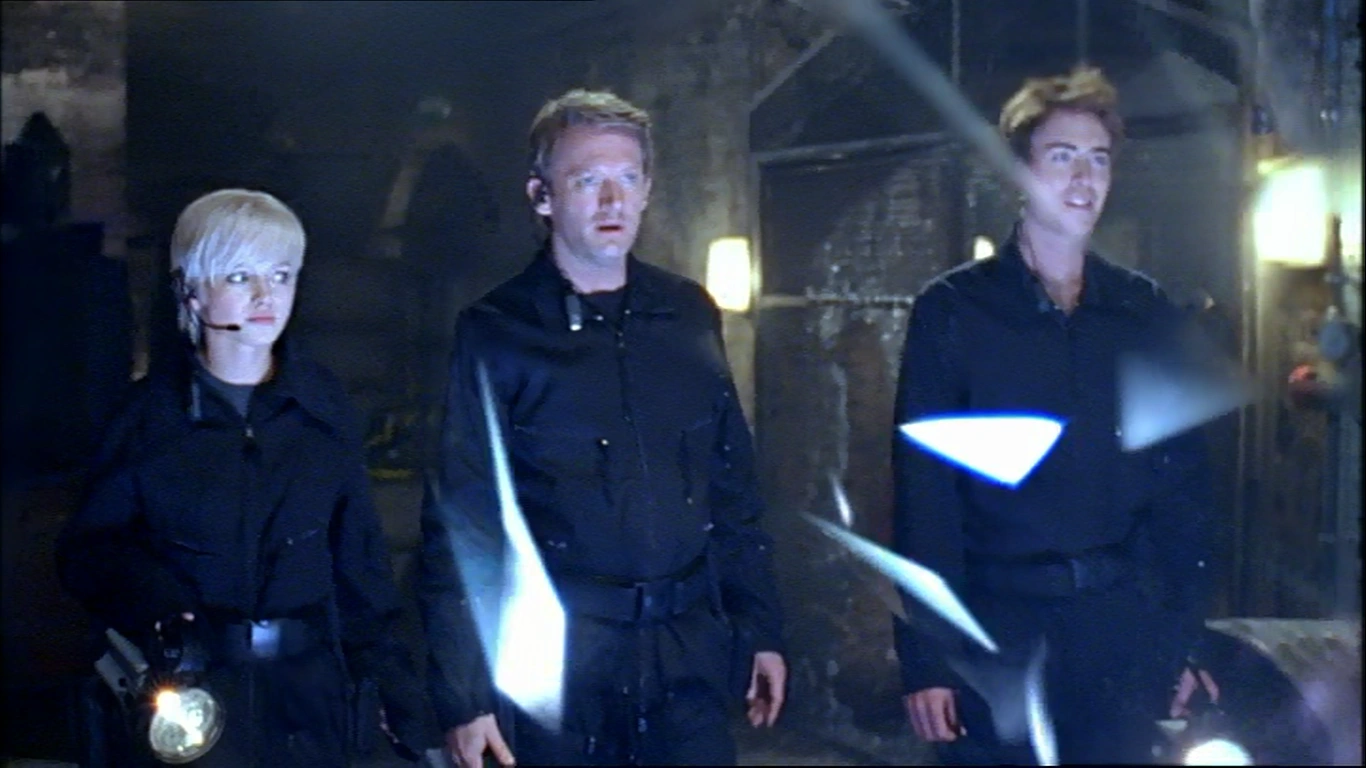 1.2 : Au bout du tunnel | Wiki Nick Cutter et les Portes du Temps | Fandom