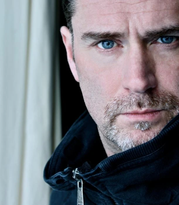 Andrew Gunn | Wiki Nick Cutter et les Portes du Temps | Fandom