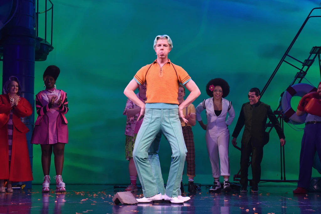 Gavin Lee | Nickelodeon | Fandom