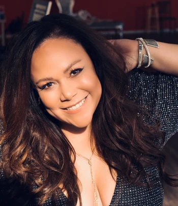 Mela Lee | Nickelodeon | Fandom