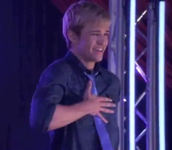 Lloyd McGowens | Nickelodeon Rags Wiki | Fandom