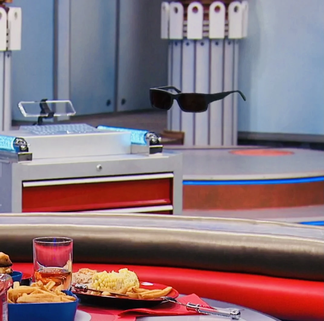 Niewidzialny Brad | Niebezpieczny Henryk Wiki | Fandom