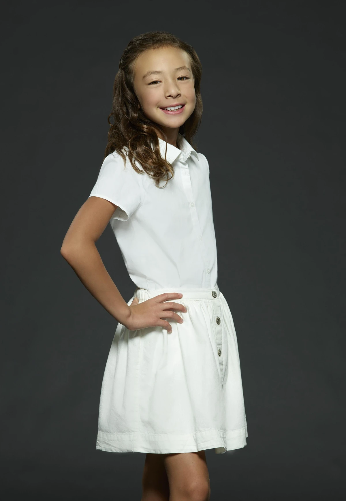 Lily Tucker-Pritchett | Nikara Wikia | Fandom