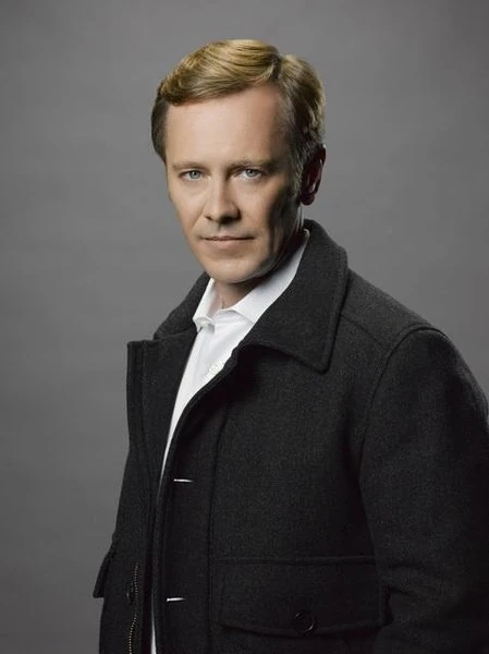Peter Outerbridge | Nikita Wiki | Fandom