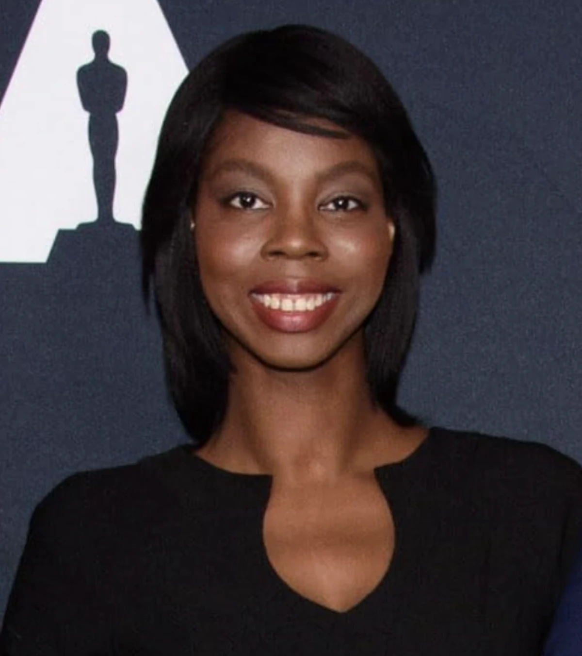 Lizzie Oyebode | Wiki Ninjago | Fandom