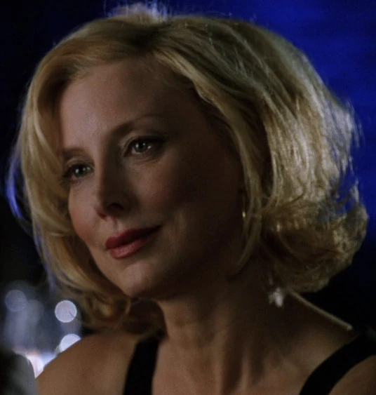 Shelly Edwards | Nip/Tuck Wiki | Fandom