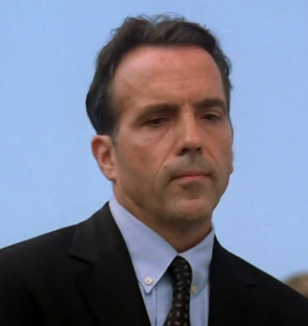 Funeral Director (John H. Tobin) | Nip/Tuck Wiki | Fandom
