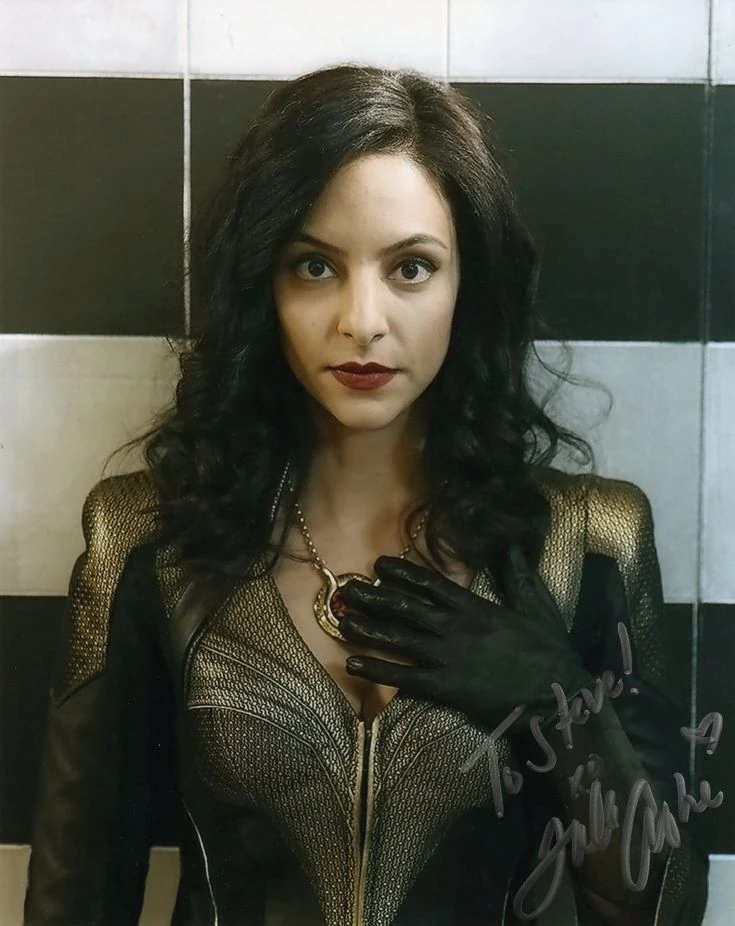 Zari Tomaz | NON-Disney War Wiki | Fandom