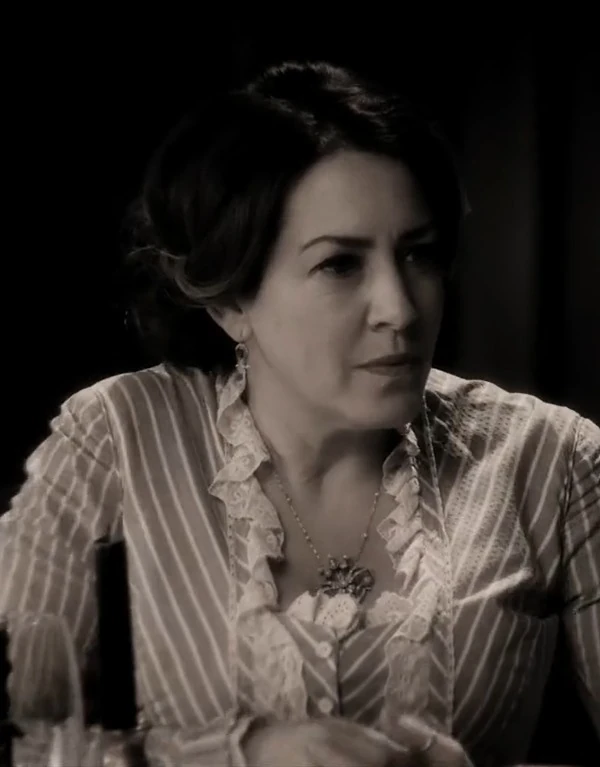 Ruth Harding | Nosferatu Wiki | Fandom