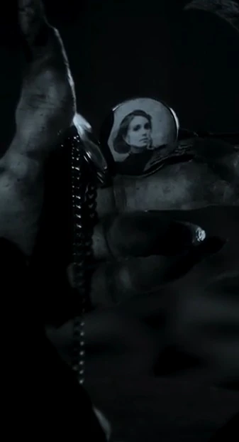 Locket | Nosferatu Wiki | Fandom