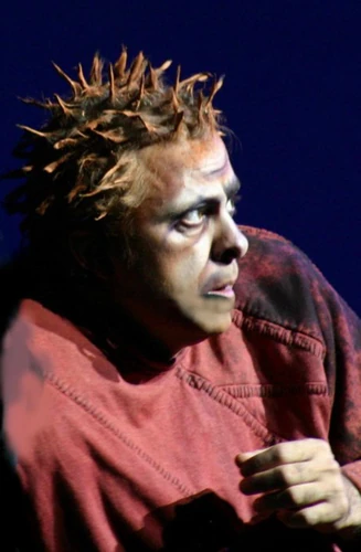 Gino Quilico | Notre-Dame de Paris Wiki | Fandom