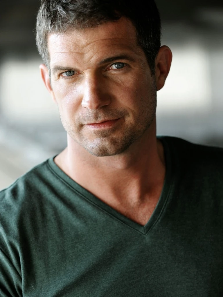 Dr. Philipp Rost | Notruf Hafenkante Wiki | Fandom