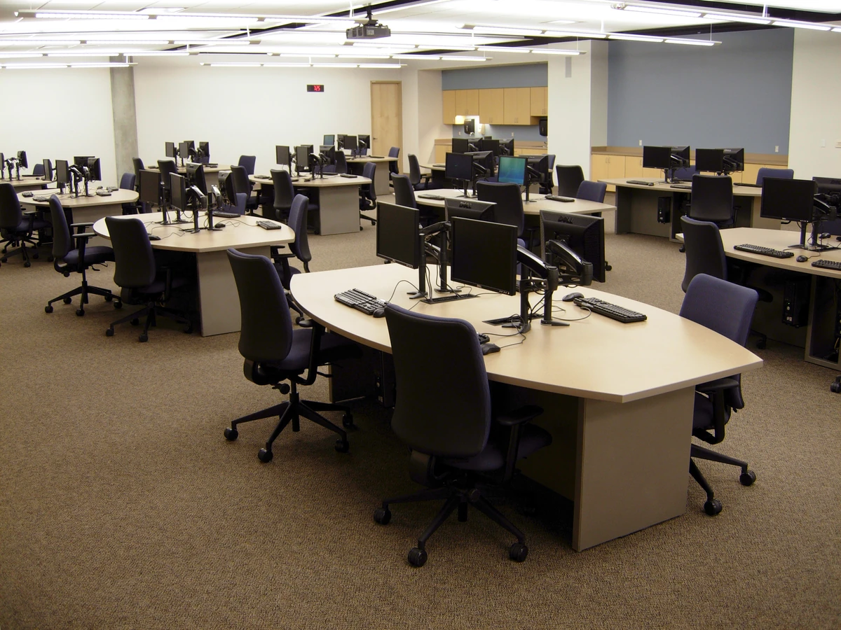 Independence's Lab | Novelas | Fandom