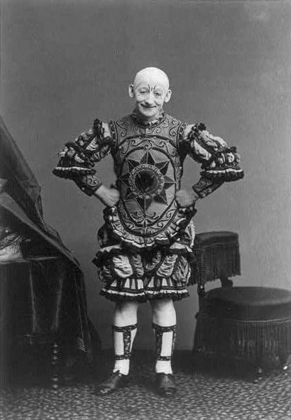 Pantomime | Novelas | Fandom