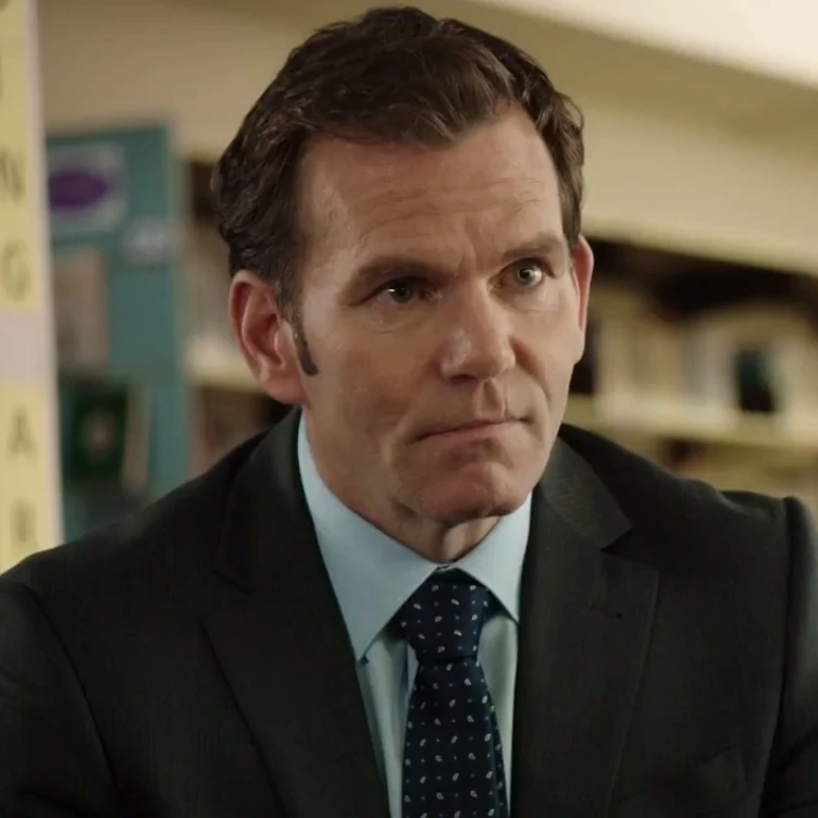 Roland Murphy (Real World) | Nowhere Boys Wiki | Fandom