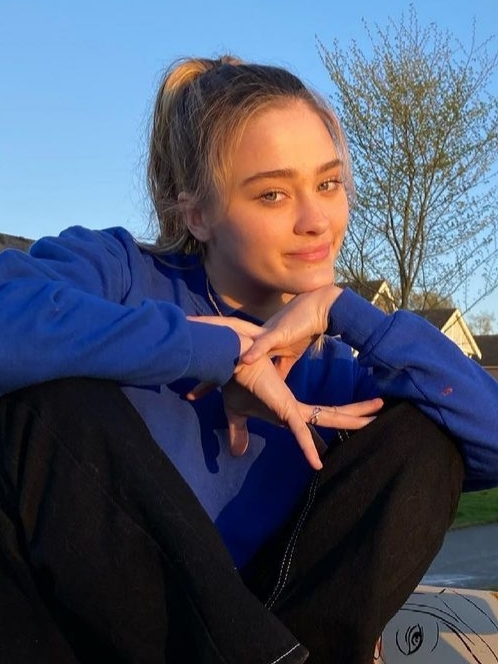 Lizzy Greene Nicky Ricky Dicky And Dawn Wiki Fandom