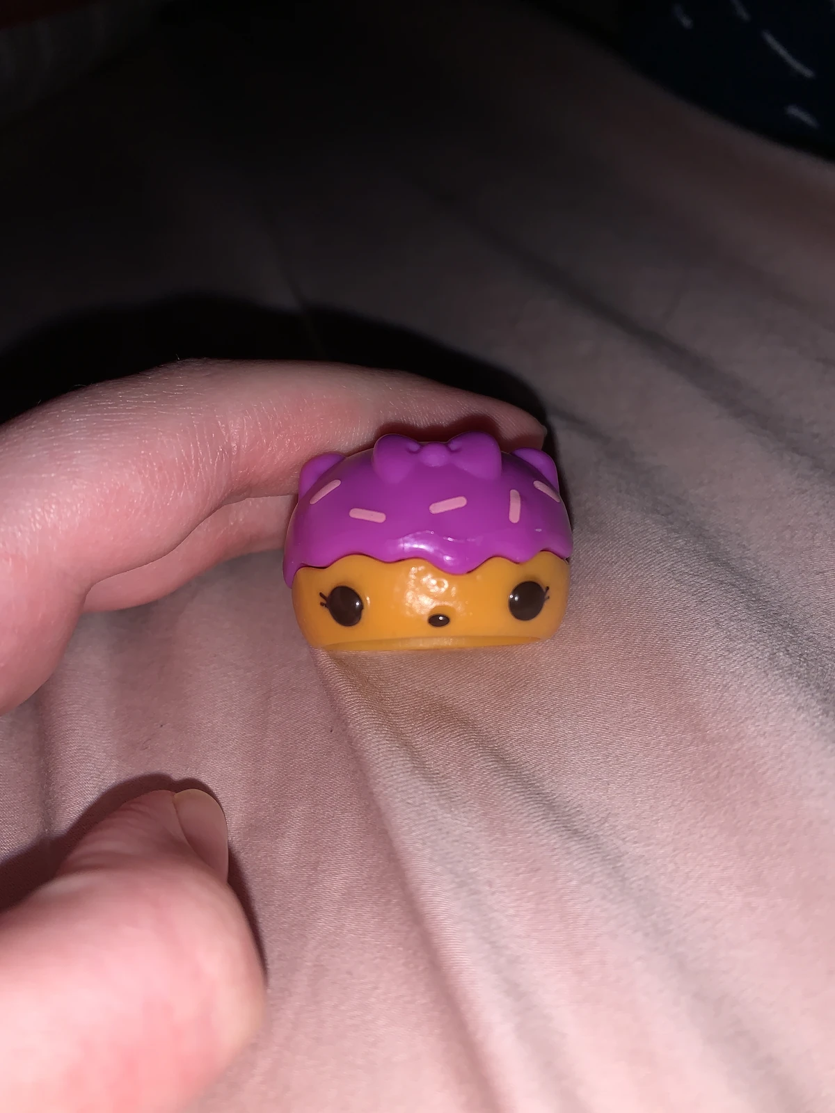 Blueberry Donut Gloss-Up | Num Noms Wikia | Fandom