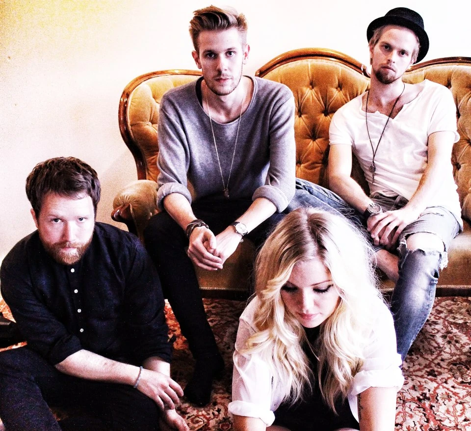 Violet Days | NVSC Wiki | Fandom