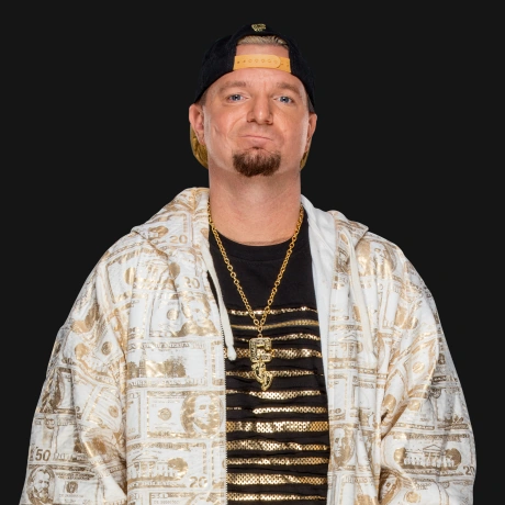 James Ellsworth | NXT vs SMACKDOWN Wiki | Fandom