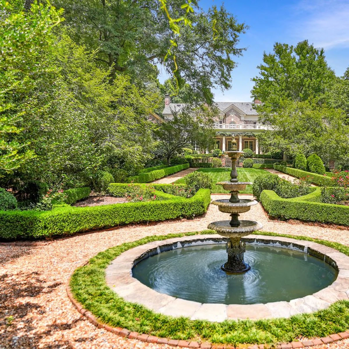 Dariah’s villa of art and culture | Nyxoria Wiki | Fandom