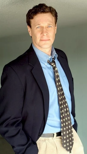 Tom Schmid | The O.C. Wiki | Fandom