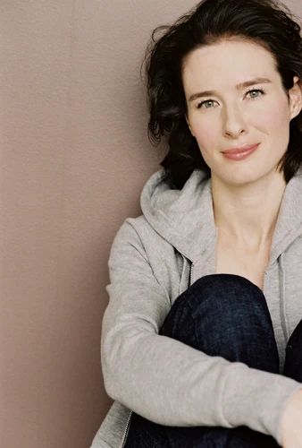 Amy Shelton-White | The O.C. Wiki | Fandom