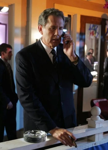 Gordon Bullit | The O.C. Wiki | Fandom